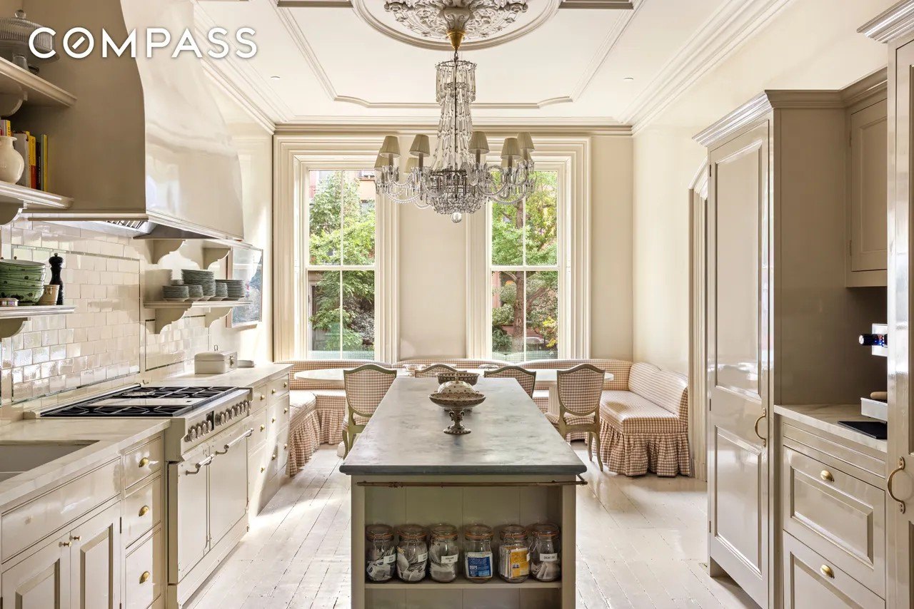 Lily Allen and David Harbour’s Martial Townhouse Lands a Buyer—Weeks ...